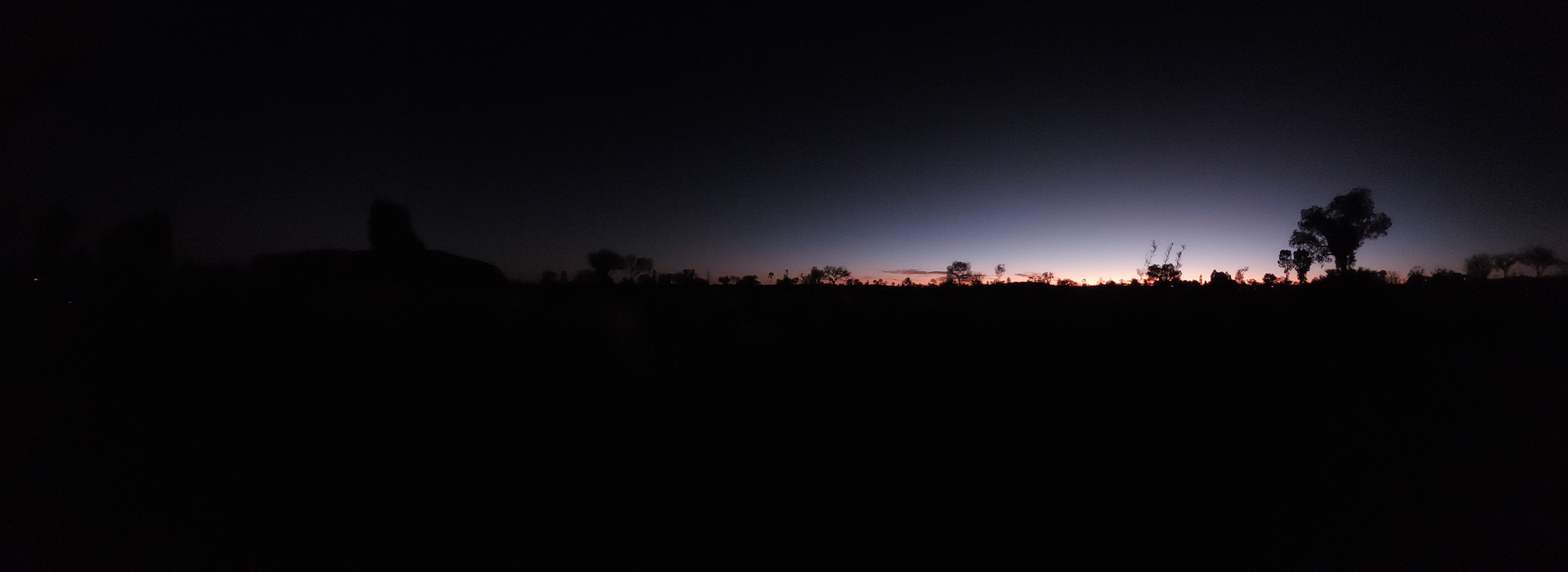 “Dawn at Uluru” by James Aitchison | Australian Children’s Poetry